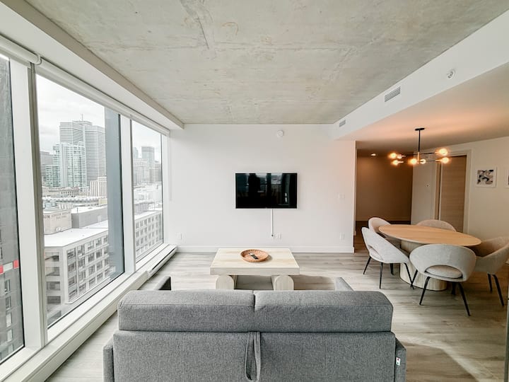 Luxury In Heart Of Mtl 1910: Metro/gym/pool Access - Montreal
