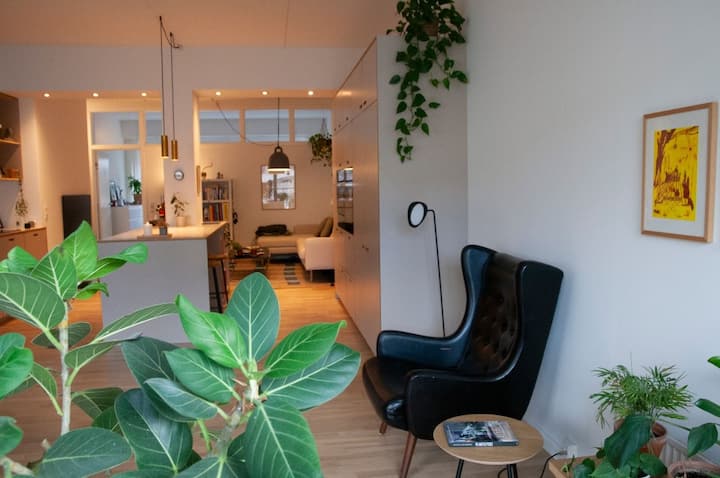 Rummelig Lejlighed I København Med Privat Altan - 