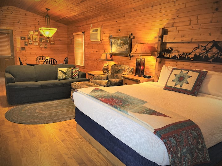 Albertella Homestead/kv Cabins - Wildcat Mountain State Park, Ontario