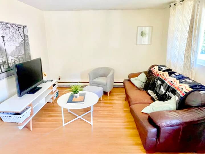 Private Tacoma Getaway Near Sunnyside Beach Park! - Steilacoom, WA