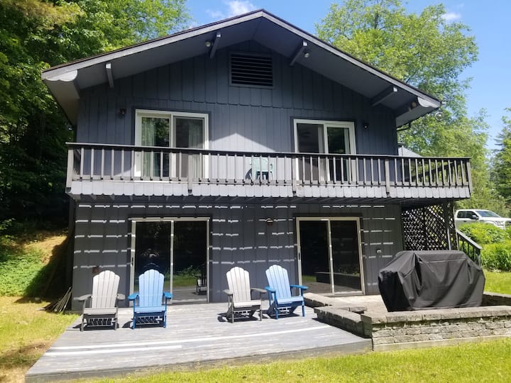Close To Everything With Adk Vibe - Lake Placid, NY