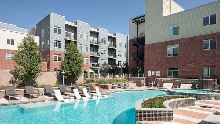 Luxury Apartment With Amenities - Boulder, CO