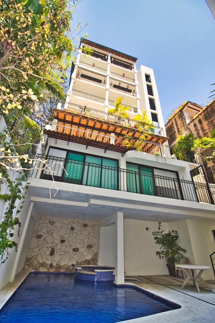 Bliss Condos #1 Oasis - Puerto Vallarta