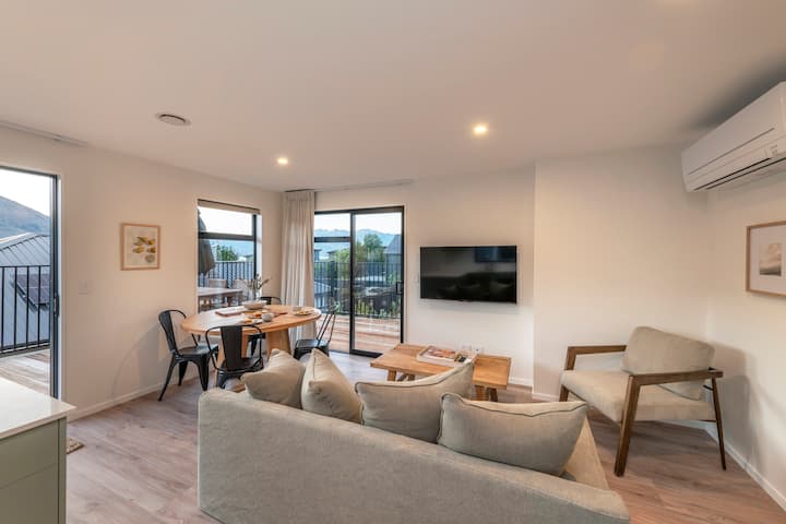 Sunset Heights Wanaka Apartment - 와나카