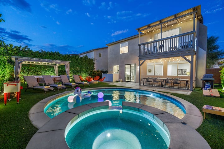Walk 2 Coachella! Salt Pool/spa King Bd/gamerm - Indio, CA