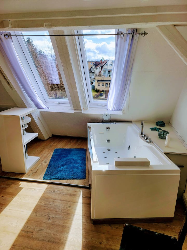 1-zimmer-apartment – Beste Lage Mit Whirlpool - Villingen-Schwenningen
