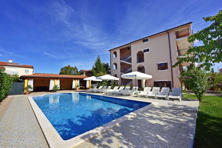 Villa Tina-novigrad - Novigrad