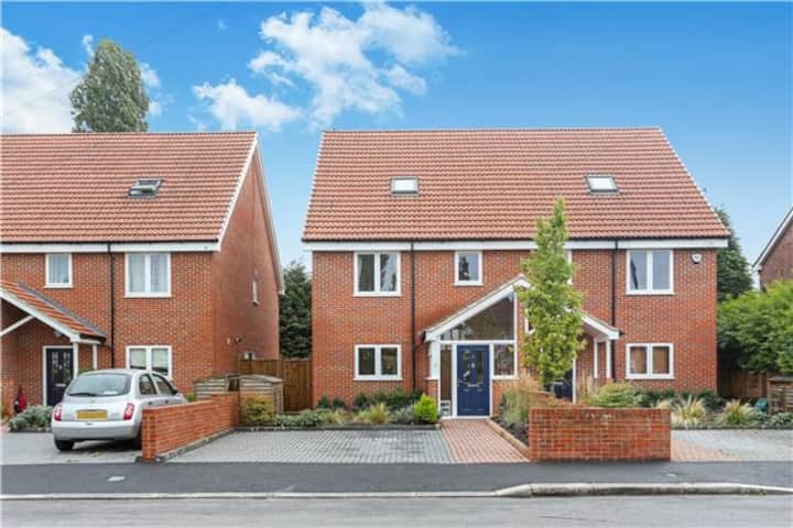 4 Bedroom House - Chessington World of Adventures Resort
