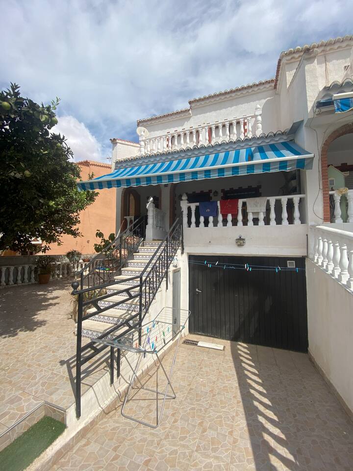 Schönes Bungalow Für 6/8 Pers. - Torrevieja