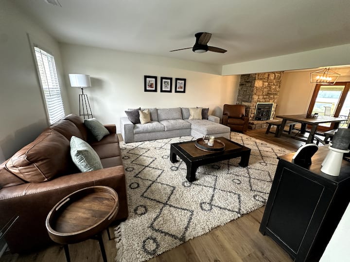 Home In Frankfort On 70 Acres - Frankfort, KY