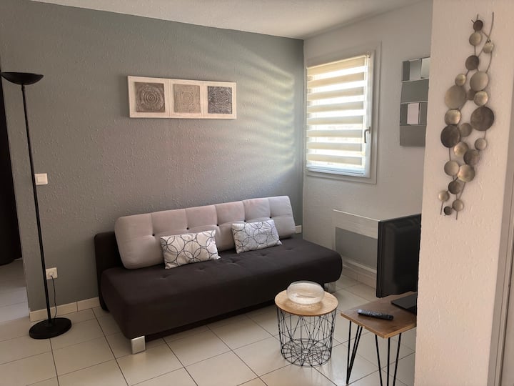 Sete, 3* Proche Canaux Magnifique T2 Refait à Neuf - Sète