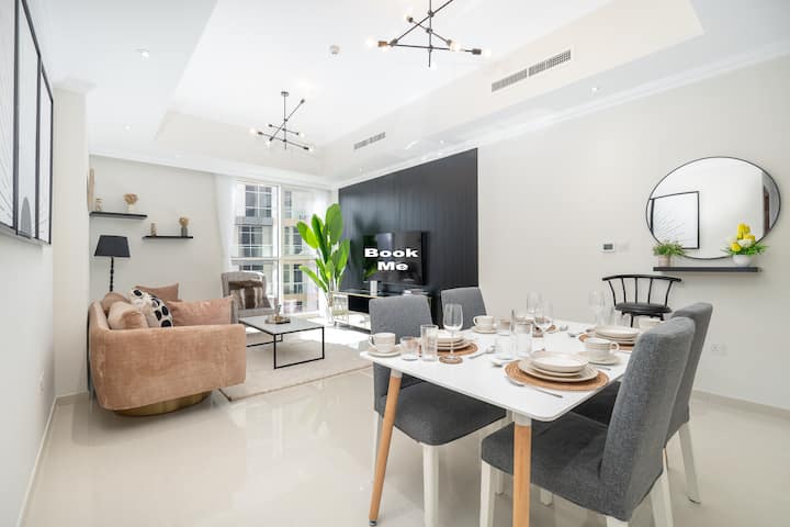 Downtown | Deluxe 3br | Near Burj Khalifa & Mall - Dubai