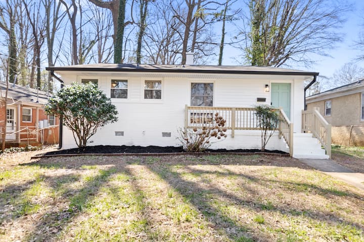 Charming 3 Br Home - Near Uptown! - Cotswold - Charlotte