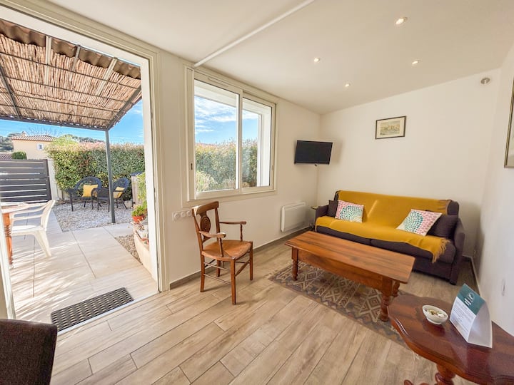 Jardin - Parking - 10 Min Centre Ville - Sanary-sur-Mer