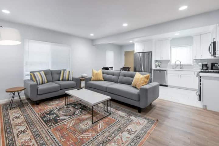 Cozy Modern 2br | 2ba In North Alhambra - Alhambra, CA