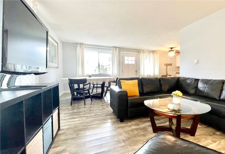 Perfect Private Retreat Near Beaches & Downtown! - Steilacoom, WA