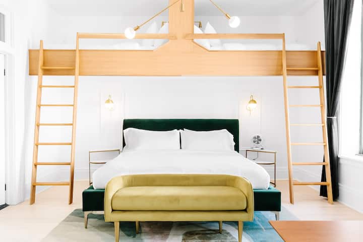 The Wyman Hotel - Suite 3 - Silverton, CO