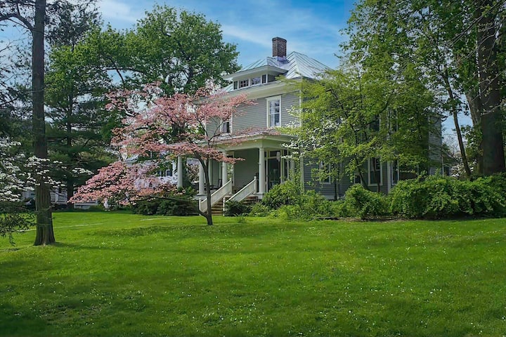 Historic Whitewood Hall - Lexington, VA