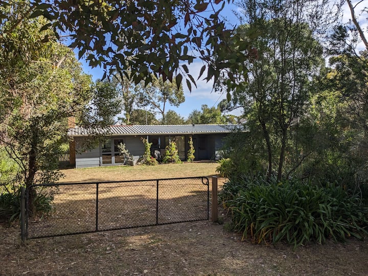 Flinders Beach Shack - Shoreham