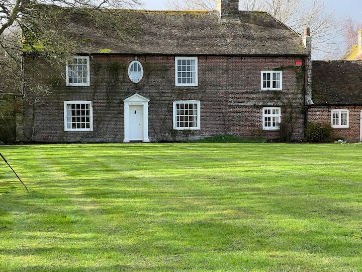 Classic Country House, Near Deal - Deal