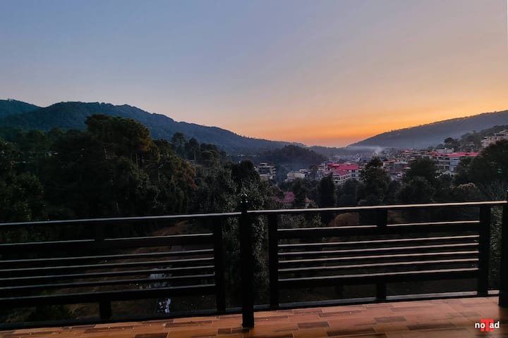 Nomad Sunset & Sunrise View - Dalhousie