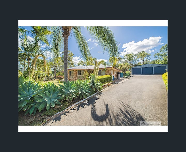 Beef Week - Serene 1 Acre Hillside Haven - Rockhampton