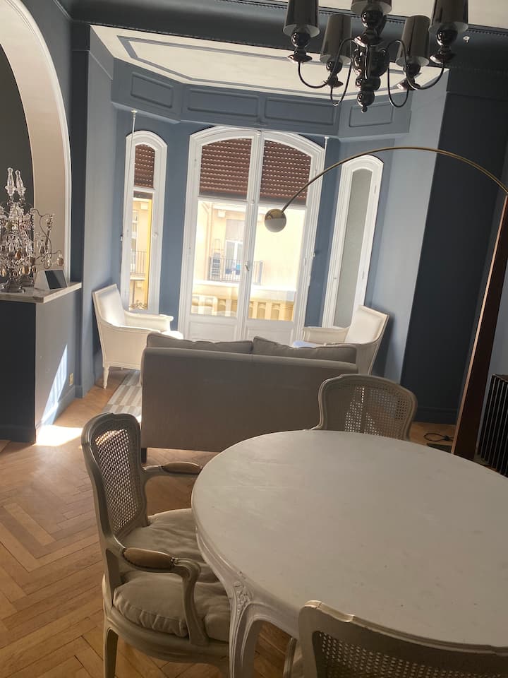 Monaco Center 3 Beds Flat - Monaco