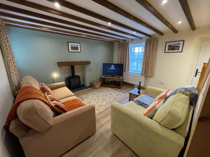 Station House, Cosy Cottage For 4 Near Hartington - Longnor