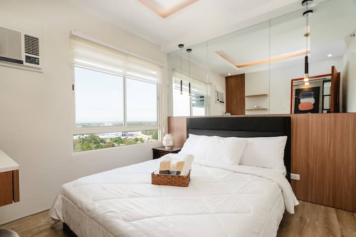 Modern Condo City View Idahu Mesavirre Bacolod - Bacolod