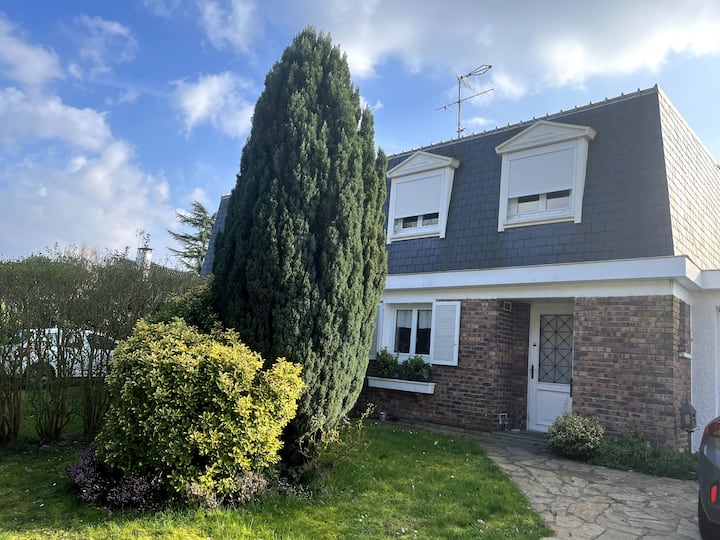 Jolie Maison Près Paris, Disney - Brie-Comte-Robert