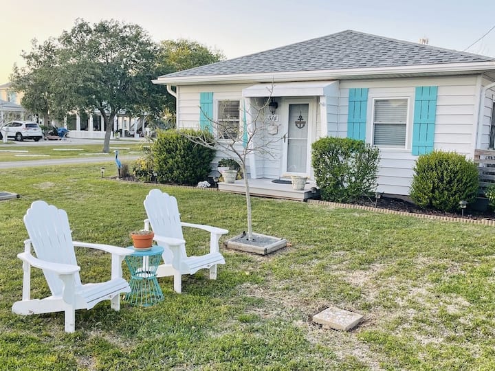 The Island Cottage! - Kure Beach, NC