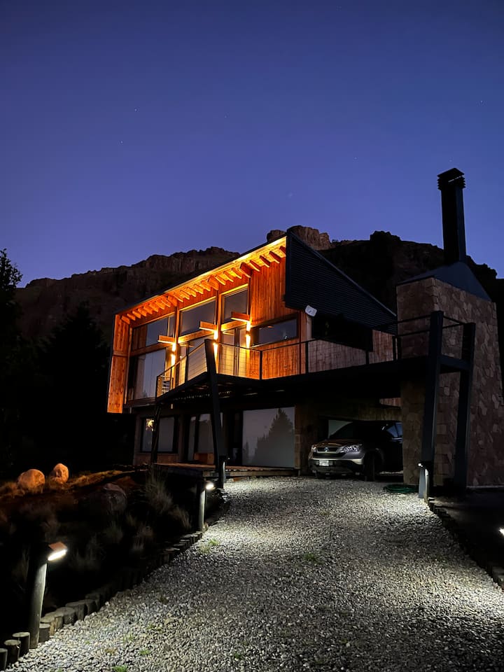 Espectacular Casa En La Montaña - San Martin de los Andes