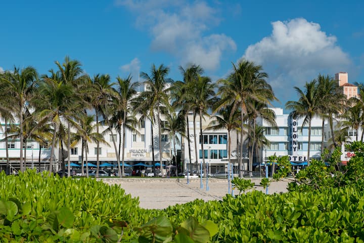 South Beach On Collins Ave, 2 Beds, Near The Beach - Miami Beach