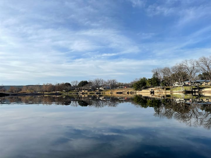 Pura Vida En El Lago - Black Rock Park, Buchanan Dam