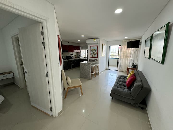 Bocagrande • Apartamento Con Vista Lateral Al Mar - Cartagena
