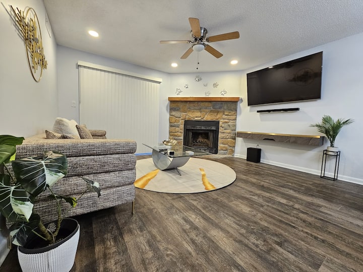 Waterfront 2br | Nr Harbison Mall, I-26 & Hospital - Saint Andrews, SC