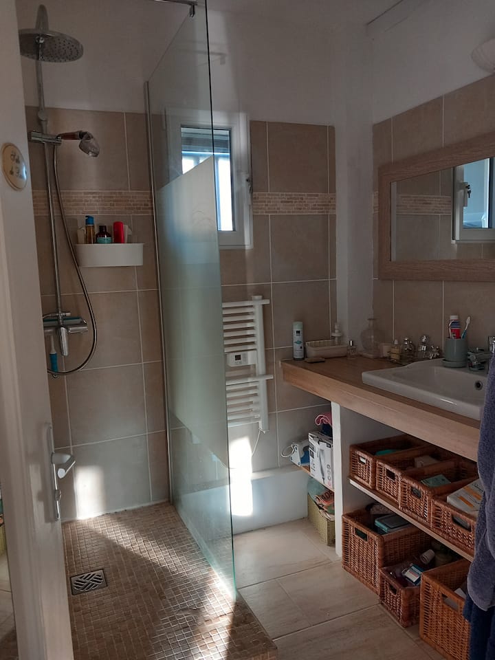 Appartement 4pièces  Vue Mer 10 Min à Pied Du Port - La Ciotat