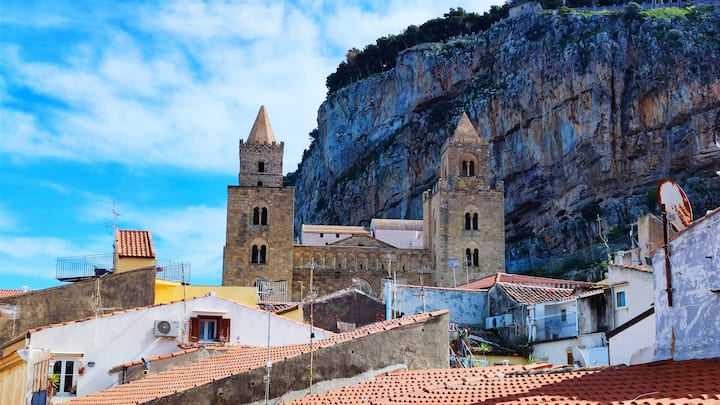 Tra I Tetti Del Borgo - Cefalù
