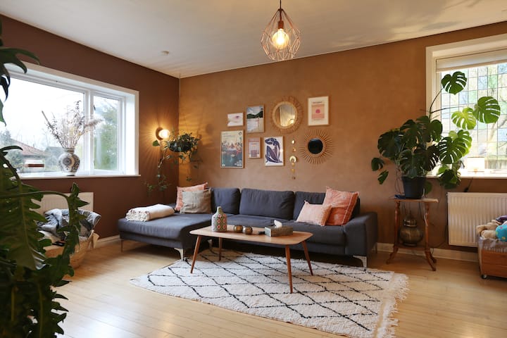 Hyggeligt Hus I Byen Med Plads Til Hele Familien. - Esbjerg