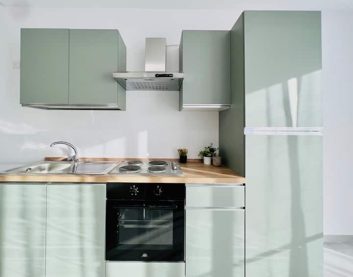 1br Maisonette Apartment - Central Location - Málta