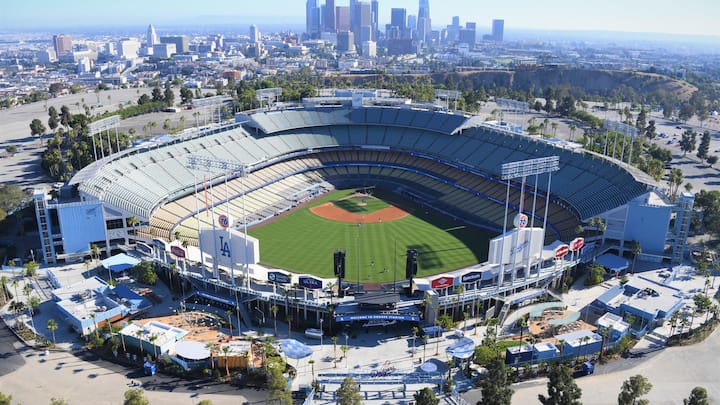 Central La Hub Nearby Dodgers, Pasadena & Downtown - Arts District - Los Angeles