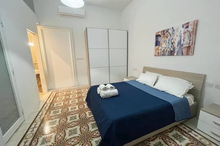 Seaside Prime Location 1 Br/sliema - バレッタ