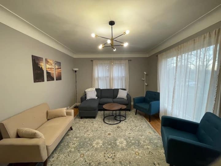 Cozy 3 Bed/1 Bath Near The Lake & Msp - Aéroport de Minneapolis-Saint-Paul (MSP)