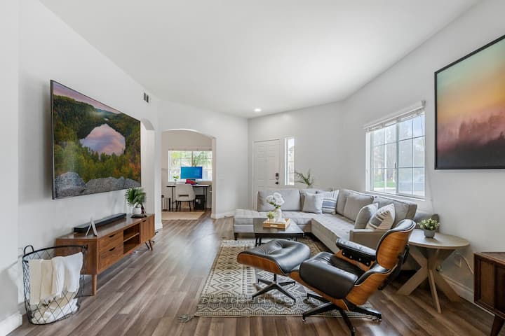 Charming & Spacious - Perfect For Large Families! - 무리에타