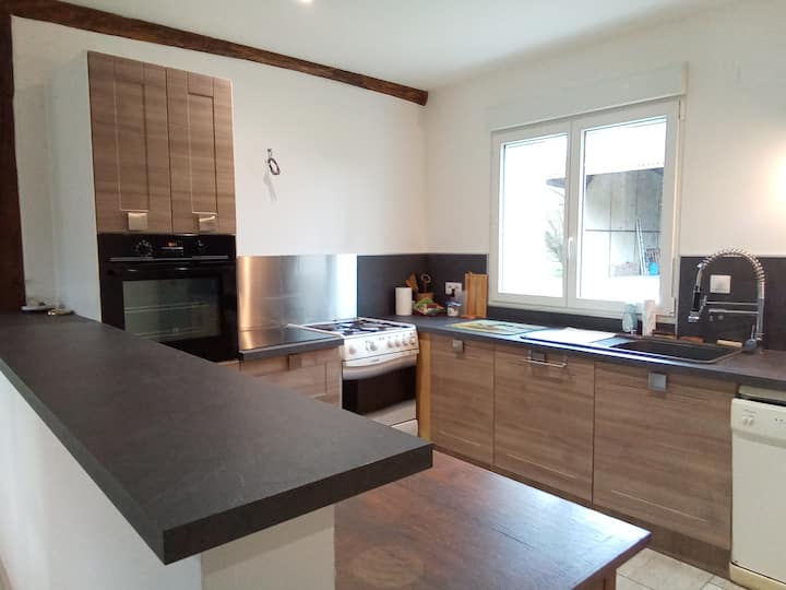 Grange Renovée à Louer 8 Personnes Maximum. - Salbris