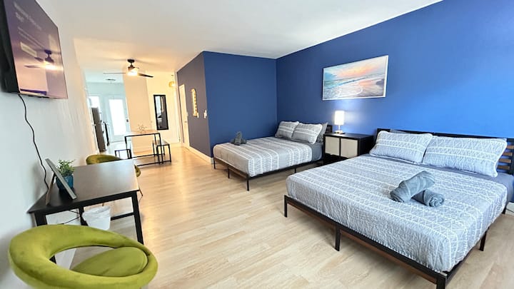 Retro Charming Apartment In South Beach - South Beach, FL