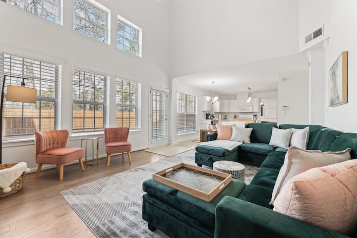 Simply Suwanee Cozypet-friendly - Duluth, GA