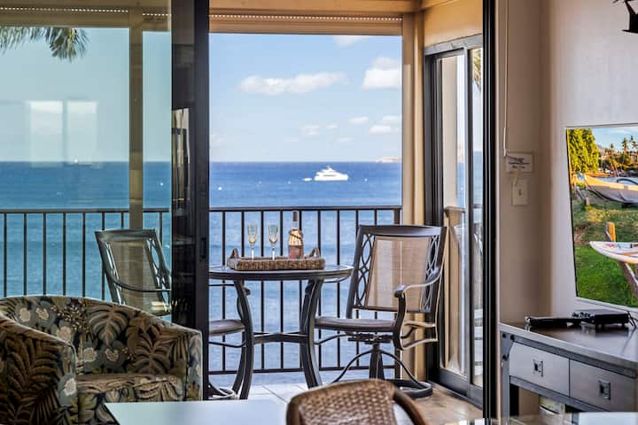 Remodeled 2 Bed Oceanfront Condo, Ac, 6 Mile Beach - Kihei, HI