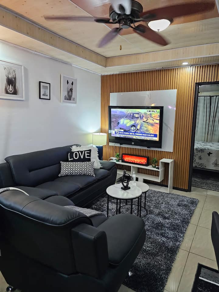 Andy Luxury Living 1 - Limon