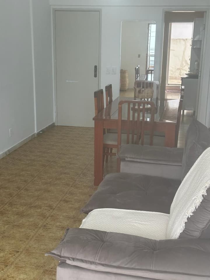 Apartamento A Beira-mar. Edifício Rosana. - Guarapari
